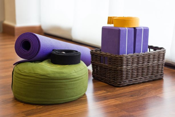 Equipamentos de yoga: quais não podem faltar no estúdio?